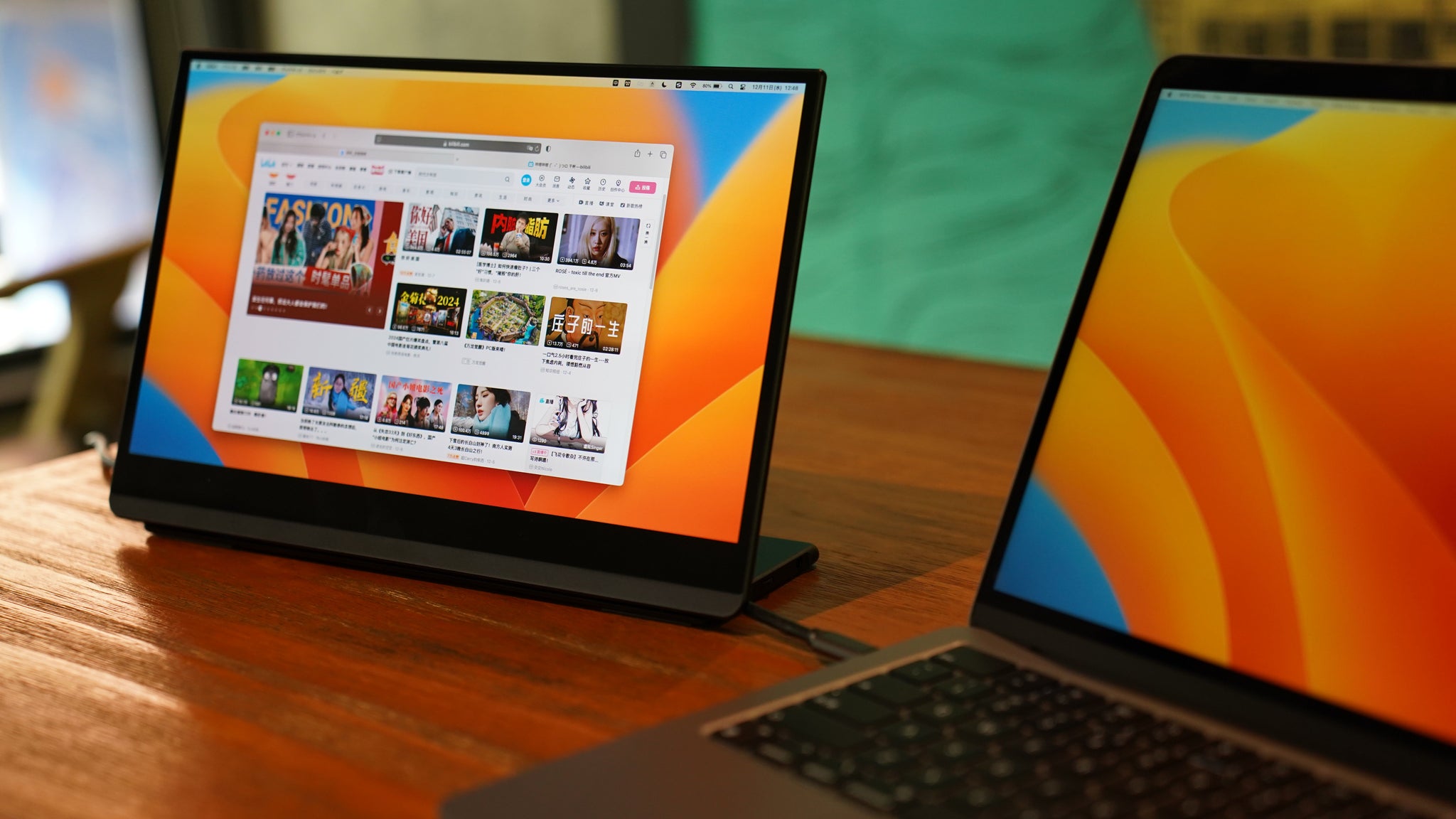 Portable Monitor Ports Guide: How to Choose & One-Cable Solution Compa